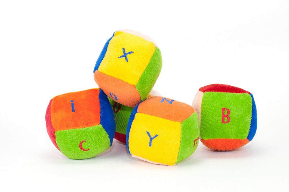 English Alphabet Cubes – gosikh.com